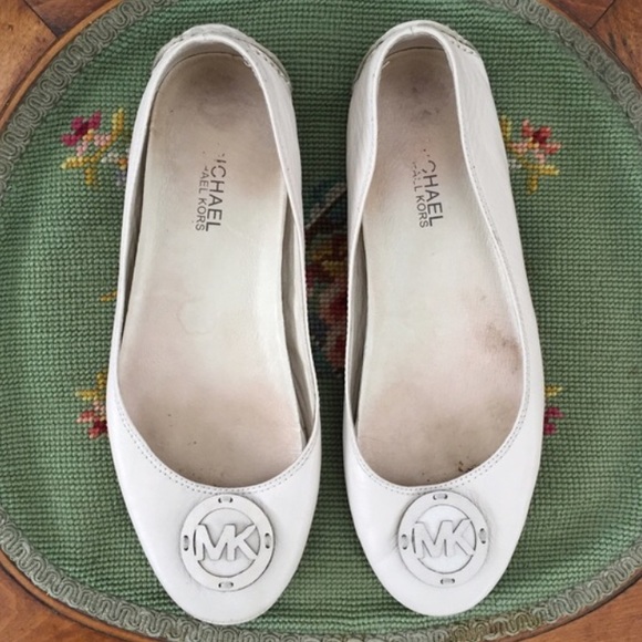 MICHAEL Michael Kors | Shoes | Michael Michael Kors Off White Mk Logo ...